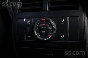 Grey Mercedes-Benz gl-420 2007 in Jelgava, with an engine capacity of 4.00 L and mileage of 364 thousand km for 6600 €, photo 13 on AUTOMOTO.COM.LV