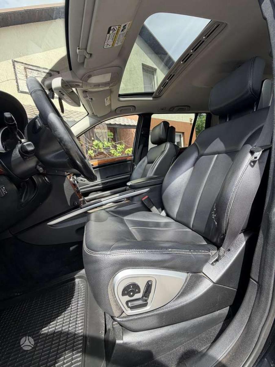 Melns Mercedes-Benz GL 450 2007 Viļņa, ar dzinēja tilpumu 4.70 L un nobraukumu 312 tūkst. km par 6000 €, foto 13 vietnē AUTOMOTO.COM.LV