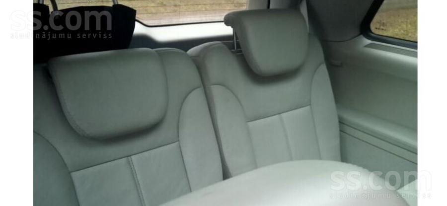 Melns Mercedes-Benz GL 450 2008 Rīga, ar dzinēja tilpumu 4.70 L un nobraukumu 355 tūkst. km par 7000 €, foto 11 vietnē AUTOMOTO.COM.LV