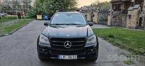 Melns Mercedes-Benz GL 450 2008 Rīga, ar dzinēja tilpumu 4.70 L un nobraukumu 355 tūkst. km par 7000 €, foto 21 vietnē AUTOMOTO.COM.LV