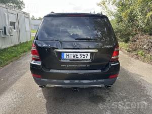 Черный Мерседес ГЛ 450 2008 в Рига, объемом двигателя 4.70 л и пробегом 331 тыс. км за 4450 €, фото 7 на AUTOMOTO.COM.LV