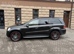 Черный Мерседес ГЛ 450 2009 в Рига, объемом двигателя 4.70 л и пробегом 200 тыс. км за 14499 €, фото 7 на AUTOMOTO.COM.LV