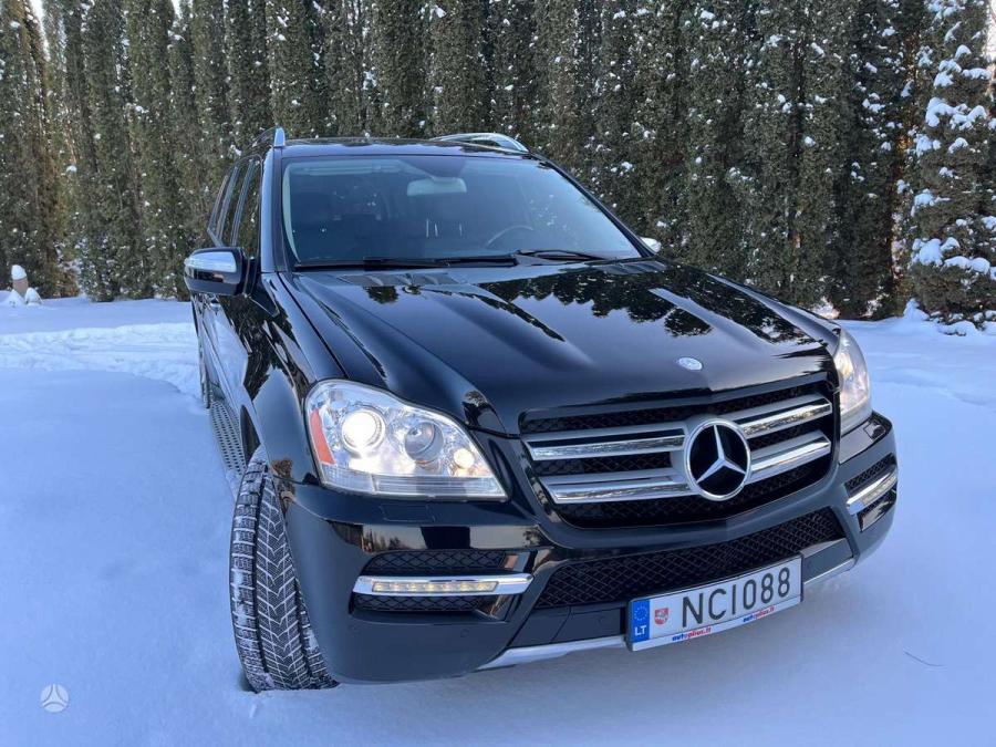 Melns Mercedes-Benz GL 450 2010 Kazlų Rūda, ar dzinēja tilpumu 4.70 L un nobraukumu 159 tūkst. km par 11999 €, foto 6 vietnē AUTOMOTO.COM.LV