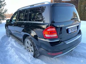 Melns Mercedes-Benz GL 450 2010 Kazlų Rūda, ar dzinēja tilpumu 4.70 L un nobraukumu 159 tūkst. km par 11999 €, foto 10 vietnē AUTOMOTO.COM.LV