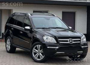 Melns Mercedes-Benz GL 450 2010 Jūrmala, ar dzinēja tilpumu 4.00 L un nobraukumu 348 tūkst. km par 12900 €, foto 2 vietnē AUTOMOTO.COM.LV