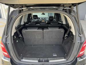 Melns Mercedes-Benz GL 450 2010 Viļņa, ar dzinēja tilpumu 4.66 L un nobraukumu 260 tūkst. km par 6999 €, foto 18 vietnē AUTOMOTO.COM.LV
