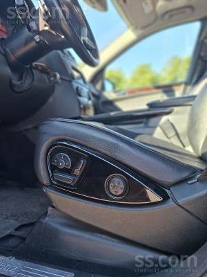 Black Mercedes-Benz GL 450 2011 in Riga, with an engine capacity of 4.70 L and mileage of 212 thousand km for 11000 €, photo 10 on AUTOMOTO.COM.LV