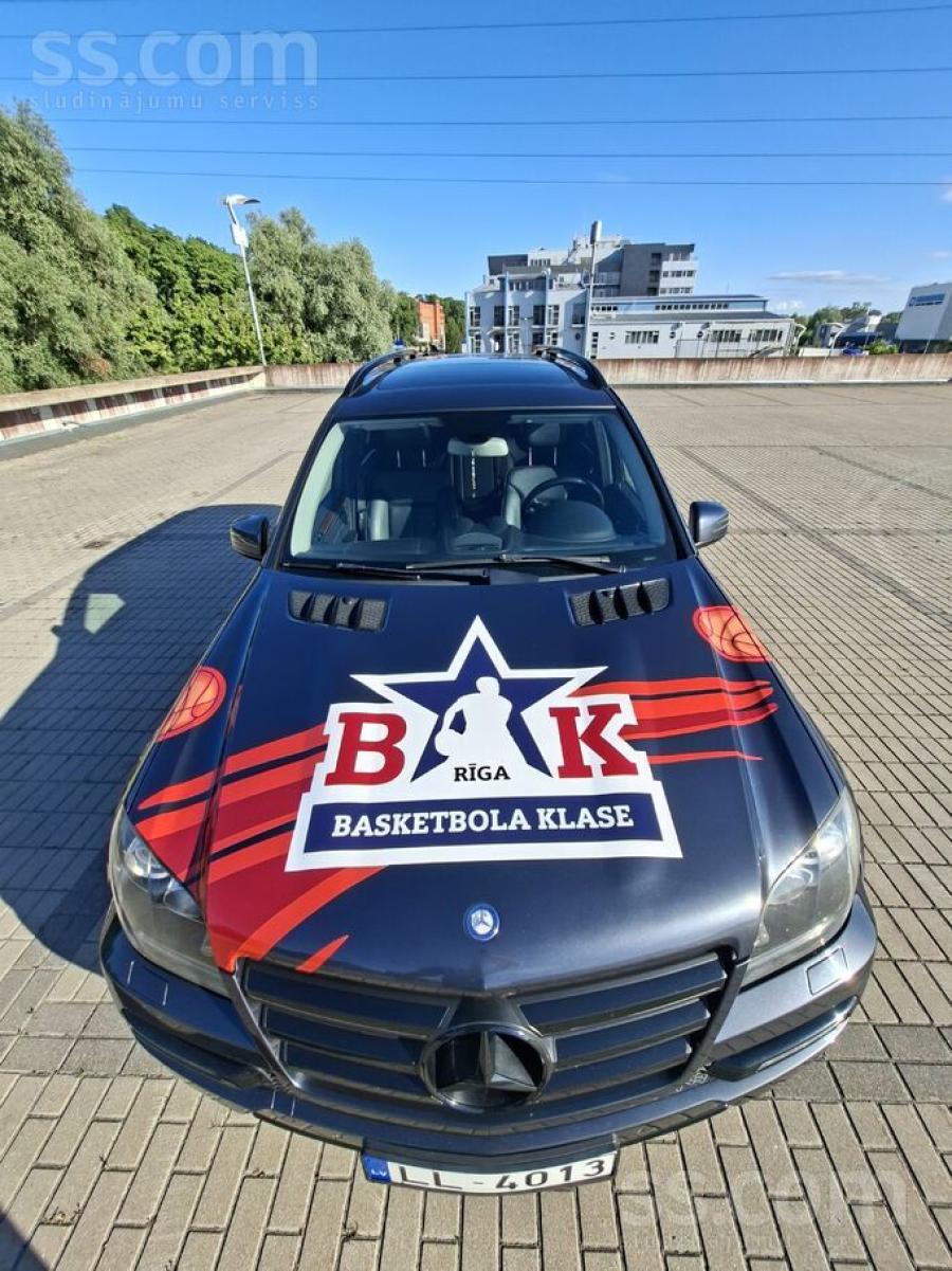 Black Mercedes-Benz GL 450 2011 in Riga, with an engine capacity of 4.70 L and mileage of 212 thousand km for 11000 €, photo 19 on AUTOMOTO.COM.LV