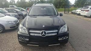 Melns Mercedes-Benz GL 450 2011 Kauņa, ar dzinēja tilpumu 4.66 L un nobraukumu 280 tūkst. km par 8750 €, foto 4 vietnē AUTOMOTO.COM.LV