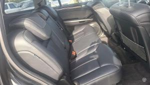 Black Mercedes-Benz GL 450 2011 in Kaunas, with an engine capacity of 4.66 L and mileage of 280 thousand km for 8750 €, photo 18 on AUTOMOTO.COM.LV