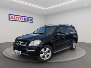 Melns Mercedes-Benz GL 450 2011 Klaipėda, ar dzinēja tilpumu 4.00 L un nobraukumu 220 tūkst. km par 10999 €, foto 1 vietnē AUTOMOTO.COM.LV