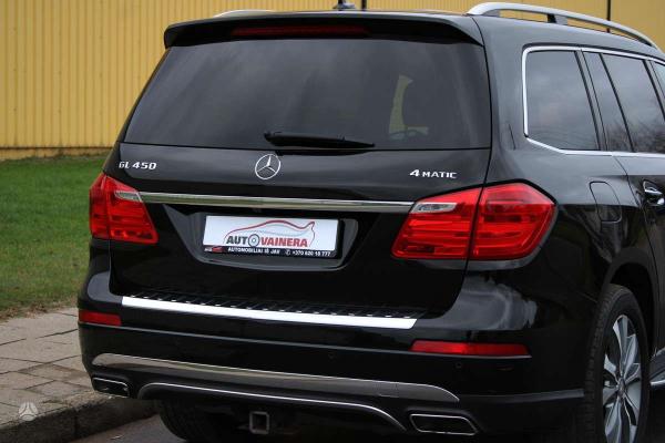 Melns Mercedes-Benz GL 450 2013 Viļņa, ar dzinēja tilpumu 4.66 L un nobraukumu 157 tūkst. km par 12050 €, foto 10 vietnē AUTOMOTO.COM.LV