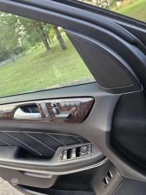 Melns Mercedes-Benz GL 450 2013 Utena, ar dzinēja tilpumu 4.70 L un nobraukumu 208 tūkst. km par 10500 €, foto 15 vietnē AUTOMOTO.COM.LV