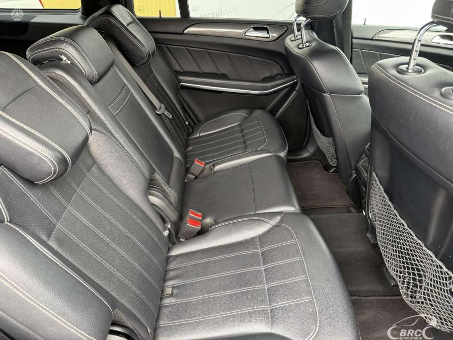 Melns Mercedes-Benz GL 450 2014 Klaipėda, ar dzinēja tilpumu 4.66 L un nobraukumu 156 tūkst. km par 23300 €, foto 15 vietnē AUTOMOTO.COM.LV