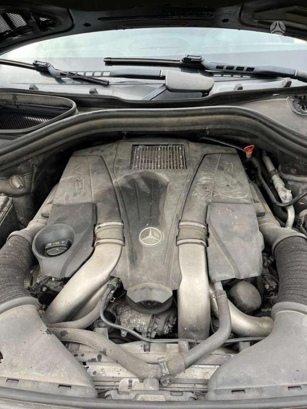 Melns Mercedes-Benz GL 450 2014 Kauņa, ar dzinēja tilpumu 4.70 L un nobraukumu 173 tūkst. km par 8300 €, foto 8 vietnē AUTOMOTO.COM.LV