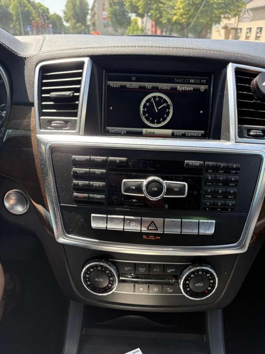 Melns Mercedes-Benz GL 450 2015 Šilutė, ar dzinēja tilpumu 3.00 L un nobraukumu 287 tūkst. km par 19009 €, foto 12 vietnē AUTOMOTO.COM.LV