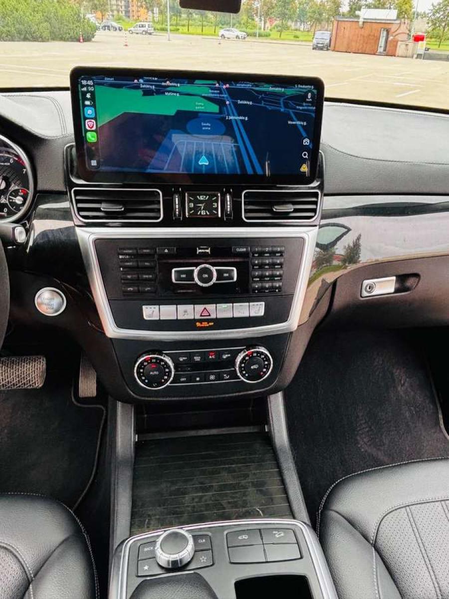Melns Mercedes-Benz GL 450 2015 Šauļi, ar dzinēja tilpumu 3.00 L un nobraukumu 138 tūkst. km par 21950 €, foto 13 vietnē AUTOMOTO.COM.LV