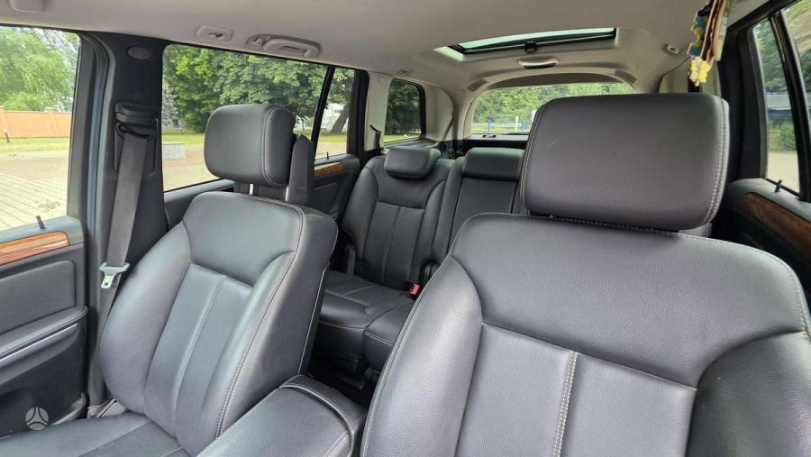 Mercedes-Benz GL 450 2007 Klaipėda, ar dzinēja tilpumu 4.70 L un nobraukumu 302 tūkst. km par 3990 €, foto 5 vietnē AUTOMOTO.COM.LV