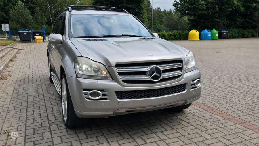 Mercedes-Benz GL 450 2007 Klaipėda, ar dzinēja tilpumu 4.70 L un nobraukumu 302 tūkst. km par 3990 €, foto 7 vietnē AUTOMOTO.COM.LV