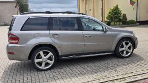 Mercedes-Benz GL 450 2007 Klaipėda, ar dzinēja tilpumu 4.70 L un nobraukumu 302 tūkst. km par 3990 €, foto 9 vietnē AUTOMOTO.COM.LV