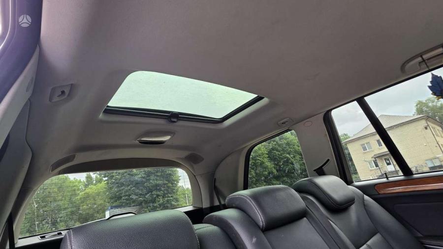 Mercedes-Benz GL 450 2007 Klaipėda, ar dzinēja tilpumu 4.70 L un nobraukumu 302 tūkst. km par 3990 €, foto 23 vietnē AUTOMOTO.COM.LV