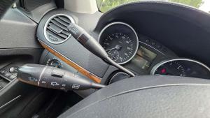 Mercedes-Benz GL 450 2007 Klaipėda, ar dzinēja tilpumu 4.70 L un nobraukumu 302 tūkst. km par 3990 €, foto 30 vietnē AUTOMOTO.COM.LV