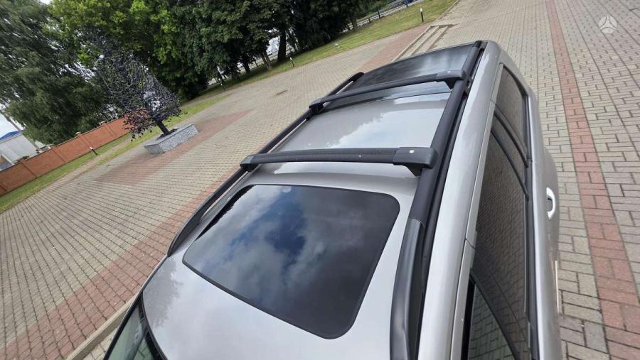 Mercedes-Benz GL 450 2007 Klaipėda, ar dzinēja tilpumu 4.70 L un nobraukumu 302 tūkst. km par 3990 €, foto 32 vietnē AUTOMOTO.COM.LV