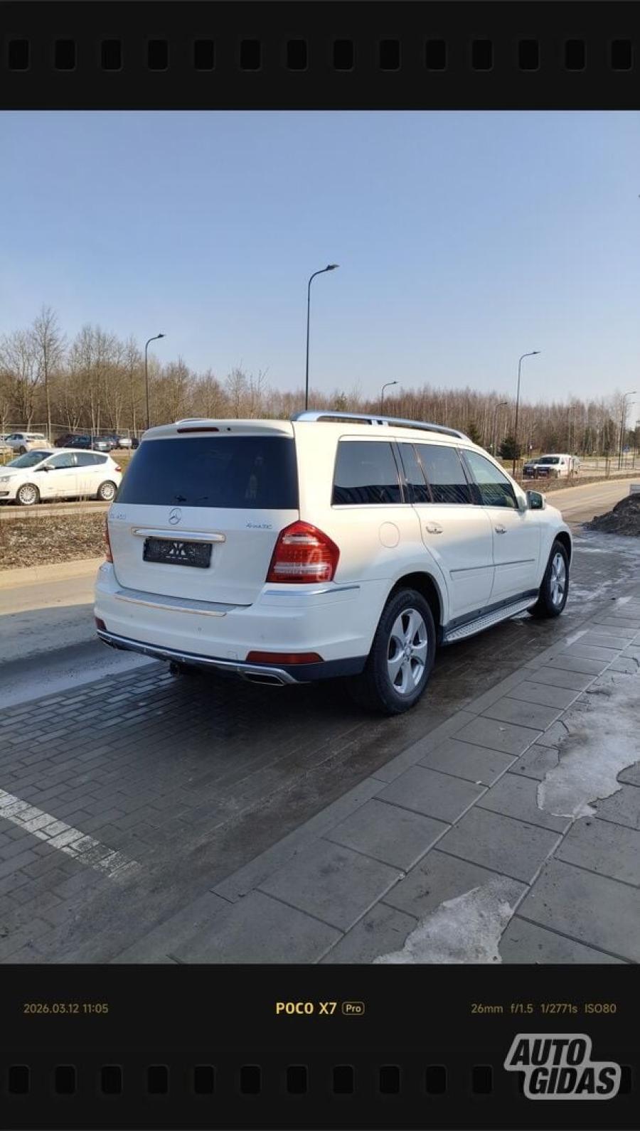 Mercedes-Benz GL 450 2011 in Vilnius, with an engine capacity of 4.70 L and mileage of 411 thousand km for 7300 €, photo 3 on AUTOMOTO.COM.LV