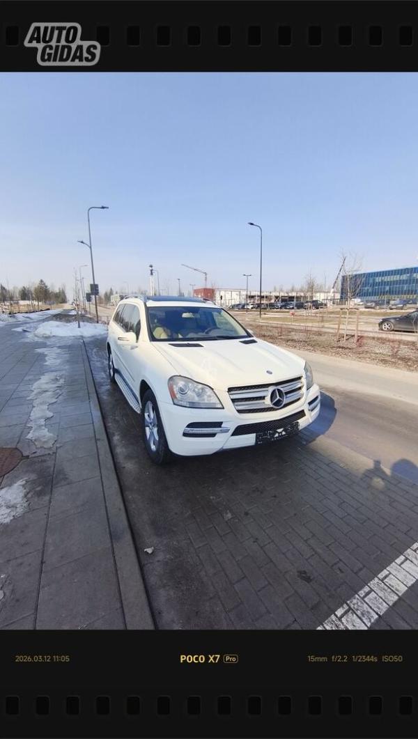 Mercedes-Benz GL 450 2011 Viļņa, ar dzinēja tilpumu 4.70 L un nobraukumu 411 tūkst. km par 7300 €, foto 4 vietnē AUTOMOTO.COM.LV