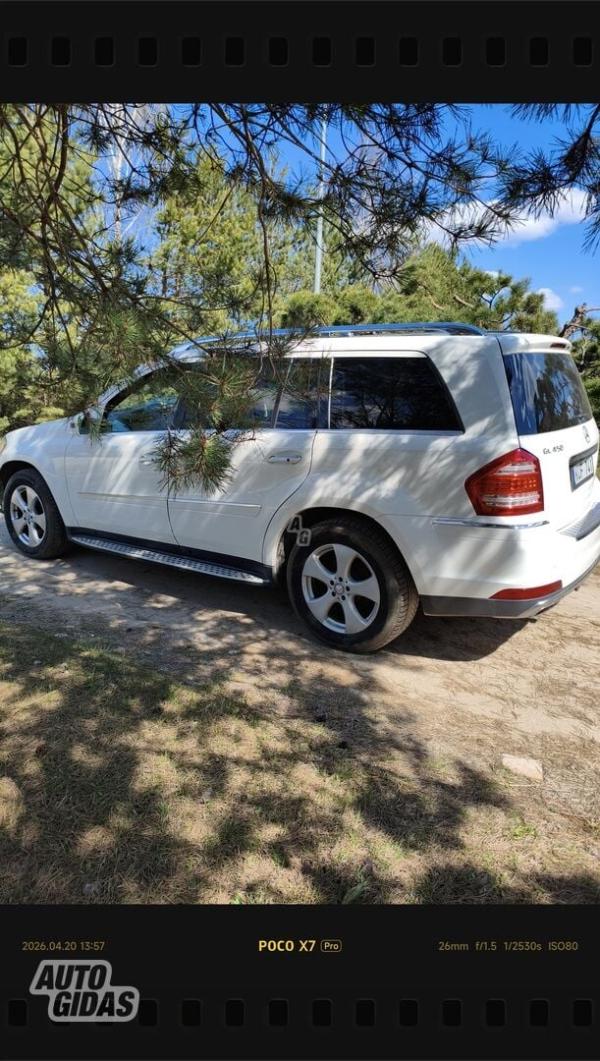 Mercedes-Benz GL 450 2011 Viļņa, ar dzinēja tilpumu 4.70 L un nobraukumu 410 tūkst. km par 6700 €, foto 2 vietnē AUTOMOTO.COM.LV