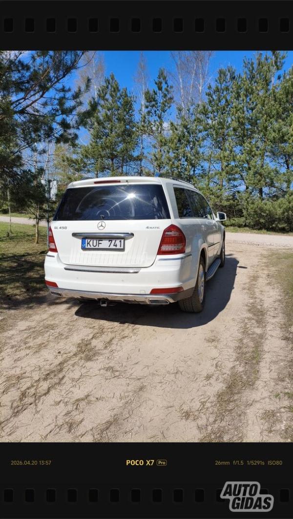 Mercedes-Benz GL 450 2011 Viļņa, ar dzinēja tilpumu 4.70 L un nobraukumu 410 tūkst. km par 6700 €, foto 4 vietnē AUTOMOTO.COM.LV