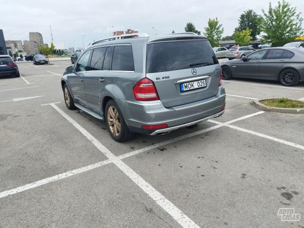 Мерседес ГЛ 450 2011 в Мажейкяй, объемом двигателя 4.70 л и пробегом 377 тыс. км за 8000 €, фото 5 на AUTOMOTO.COM.LV