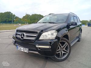Mercedes-Benz GL 450 2012 in Vilnius, with an engine capacity of 4.70 L and mileage of 250 thousand km for 9900 €, photo  on AUTOMOTO.COM.LV