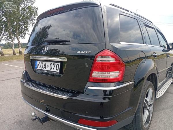 Mercedes-Benz GL 450 2012 in Vilnius, with an engine capacity of 4.70 L and mileage of 250 thousand km for 9900 €, photo 10 on AUTOMOTO.COM.LV
