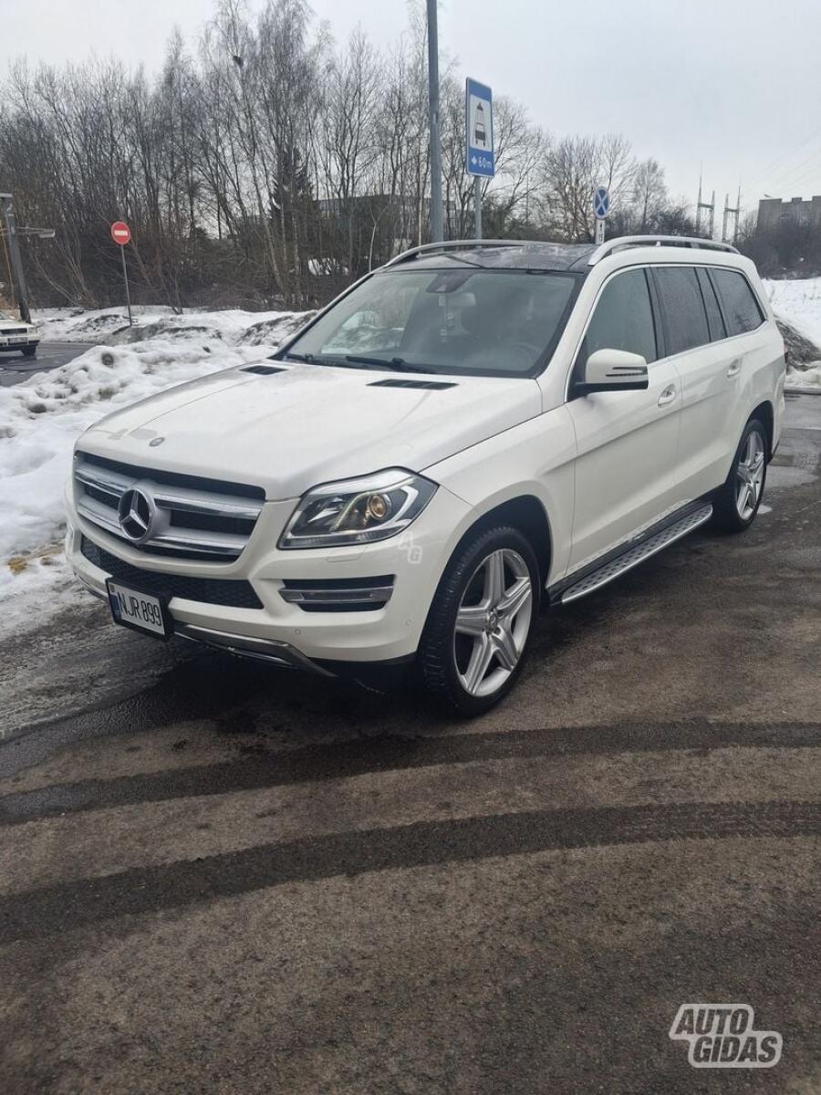 Mercedes-Benz GL 450 2014 in Vilnius, with an engine capacity of 4.70 L and mileage of 189 thousand km for 13300 €, photo 1 on AUTOMOTO.COM.LV