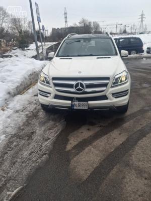 Mercedes-Benz GL 450 2014 in Vilnius, with an engine capacity of 4.70 L and mileage of 189 thousand km for 13300 €, photo 2 on AUTOMOTO.COM.LV