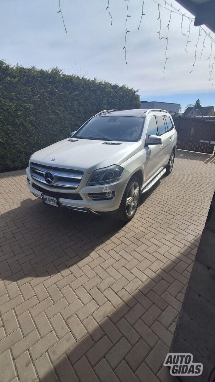 Mercedes-Benz GL 450 2014 Viļņa, ar dzinēja tilpumu 4.70 L un nobraukumu 190 tūkst. km par 12500 €, foto 26 vietnē AUTOMOTO.COM.LV