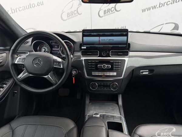 Mercedes-Benz GL 450 2014 in Klaipeda, with an engine capacity of 4.66 L and mileage of 156 thousand km for 22700 €, photo 3 on AUTOMOTO.COM.LV