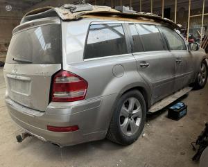 Pelēks Mercedes-Benz GL 450 2008 Mažeikiai, ar dzinēja tilpumu 4.70 L un nobraukumu 250 tūkst. km par 2300 €, foto 2 vietnē AUTOMOTO.COM.LV