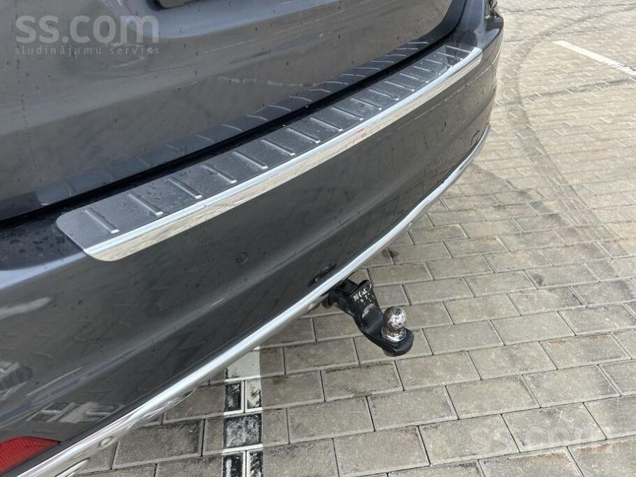 Grey Mercedes-Benz GL 450 2010 in Riga, with an engine capacity of 4.70 L and mileage of 305 thousand km for 7444 €, photo 7 on AUTOMOTO.COM.LV