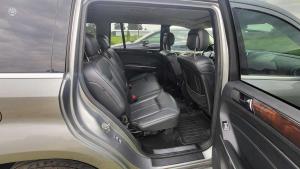 Grey Mercedes-Benz GL 450 2010 in Sirvintos, with an engine capacity of 5.50 L and mileage of 212 thousand km for 6500 €, photo 10 on AUTOMOTO.COM.LV