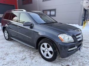Pelēks Mercedes-Benz GL 450 2012 Viļņa, ar dzinēja tilpumu 4.70 L un nobraukumu 259 tūkst. km par 8500 €, foto 5 vietnē AUTOMOTO.COM.LV