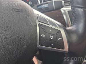 Pelēks Mercedes-Benz GL 450 2014 Rīga, ar dzinēja tilpumu 4.70 L un nobraukumu 255 tūkst. km par 18500 €, foto 11 vietnē AUTOMOTO.COM.LV