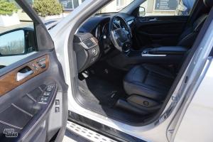 Pelēks Mercedes-Benz GL 450 2015 Kvietiniai, ar dzinēja tilpumu 3.00 L un nobraukumu 181 tūkst. km par 17500 €, foto 7 vietnē AUTOMOTO.COM.LV