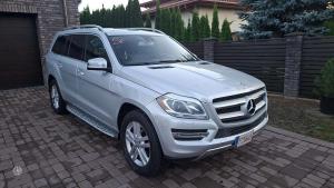 Grey Mercedes-Benz GL 450 2016 in Kaunas, with an engine capacity of 3.00 L and mileage of 150 thousand km for 16200 €, photo 3 on AUTOMOTO.COM.LV