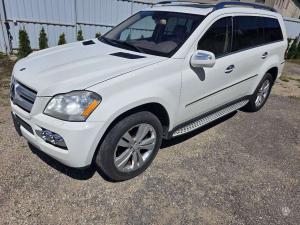 Balts Mercedes-Benz GL 450 2010 Kauņa, ar dzinēja tilpumu 4.60 L un nobraukumu 279 tūkst. km par 7900 €, foto  vietnē AUTOMOTO.COM.LV