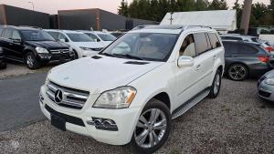 Balts Mercedes-Benz GL 450 2010 Kauņa, ar dzinēja tilpumu 4.66 L un nobraukumu 270 tūkst. km par 8350 €, foto 3 vietnē AUTOMOTO.COM.LV