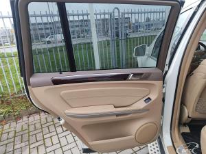 Balts Mercedes-Benz GL 450 2011 Klaipėda, ar dzinēja tilpumu 4.66 L un nobraukumu 411 tūkst. km par 4500 €, foto 15 vietnē AUTOMOTO.COM.LV
