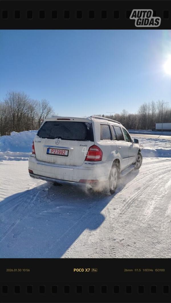 White Mercedes-Benz GL 450 2011 in Vilnius, with an engine capacity of 4.70 L and mileage of 410 thousand km for 7200 €, photo 2 on AUTOMOTO.COM.LV