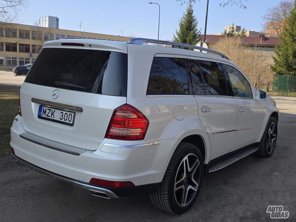 Balts Mercedes-Benz GL 450 2011 Klaipėda, ar dzinēja tilpumu 4.70 L un nobraukumu 312 tūkst. km par 16500 €, foto 9 vietnē AUTOMOTO.COM.LV